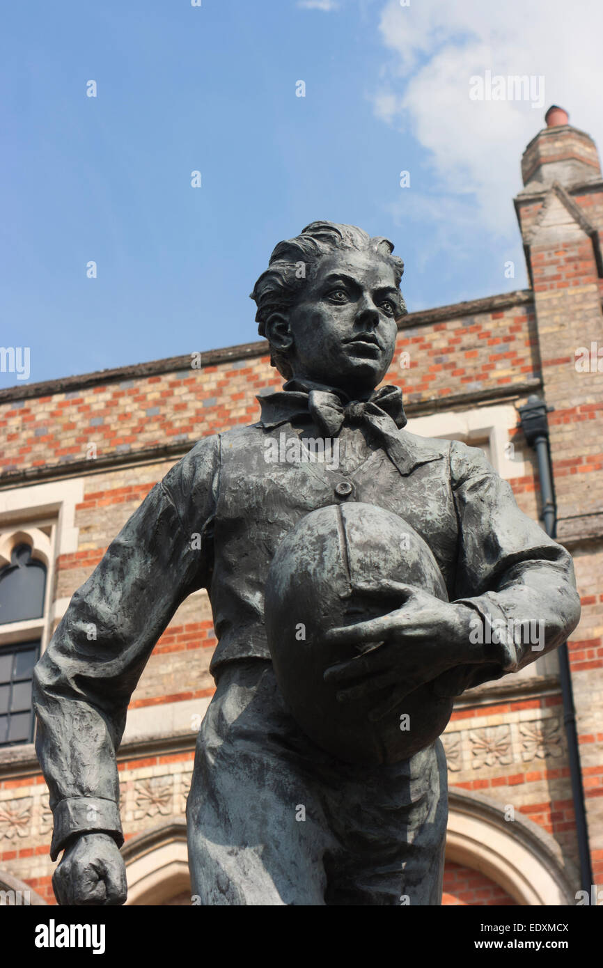 Statue de william webb ellis Banque de photographies et d’images à ...