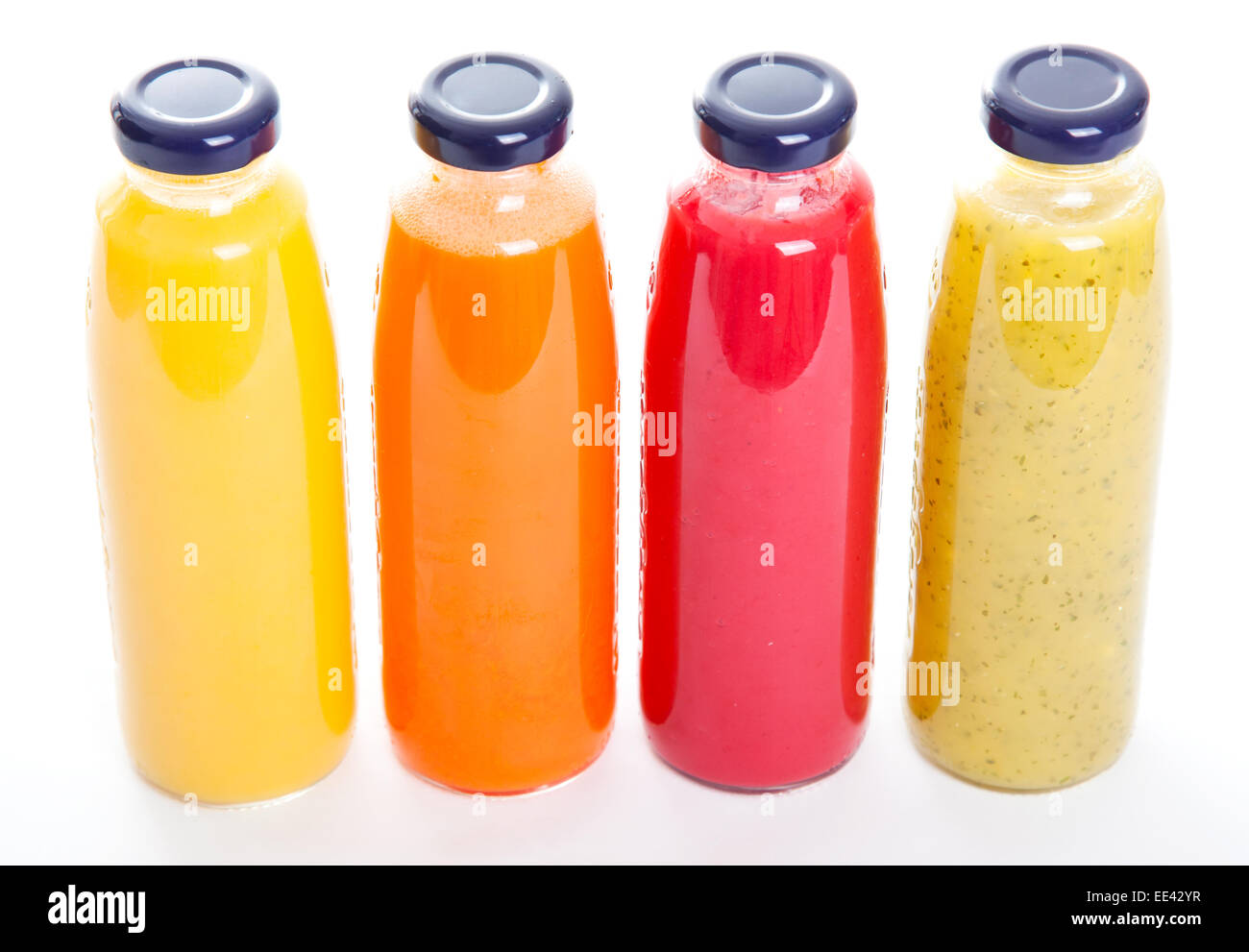 Bouteille de jus de fruit Banque de photographies et d’images à haute ...