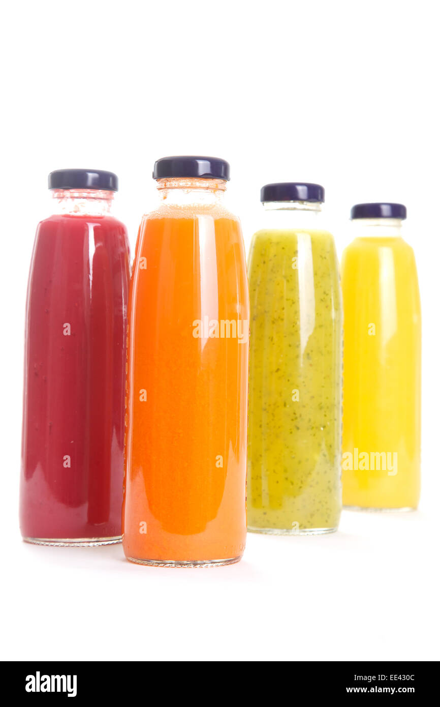 Bouteille de jus de fruit Banque de photographies et d’images à haute ...