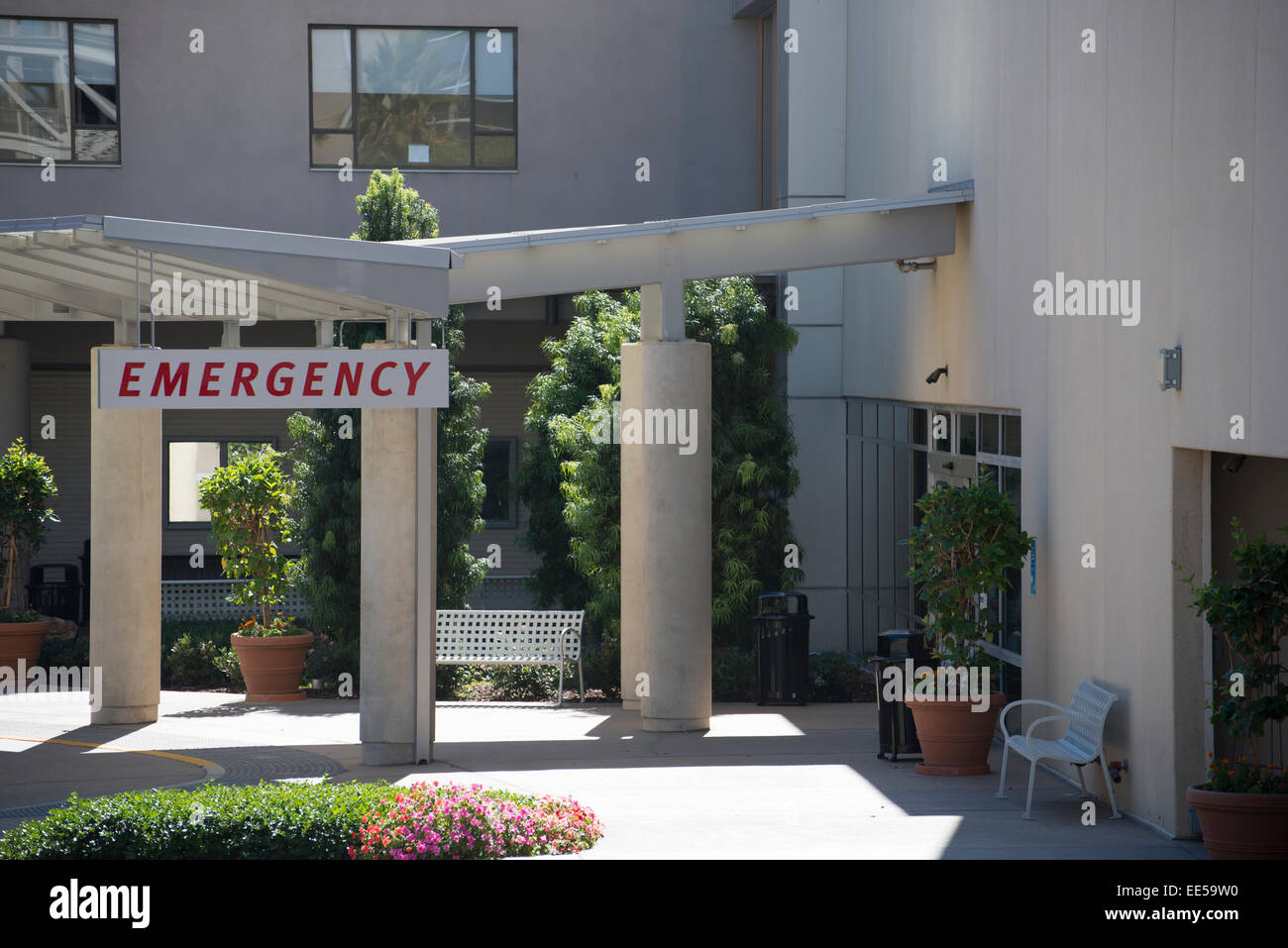 Hospital emergency entrance usa Banque de photographies et d’images à ...
