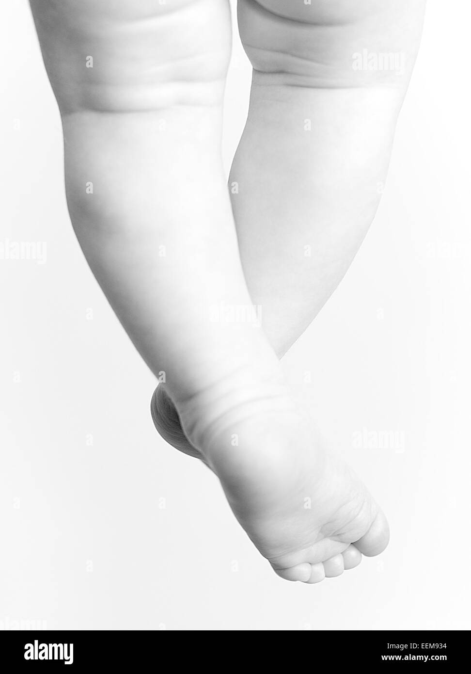 Jambes croisées Banque d'images noir et blanc - Alamy