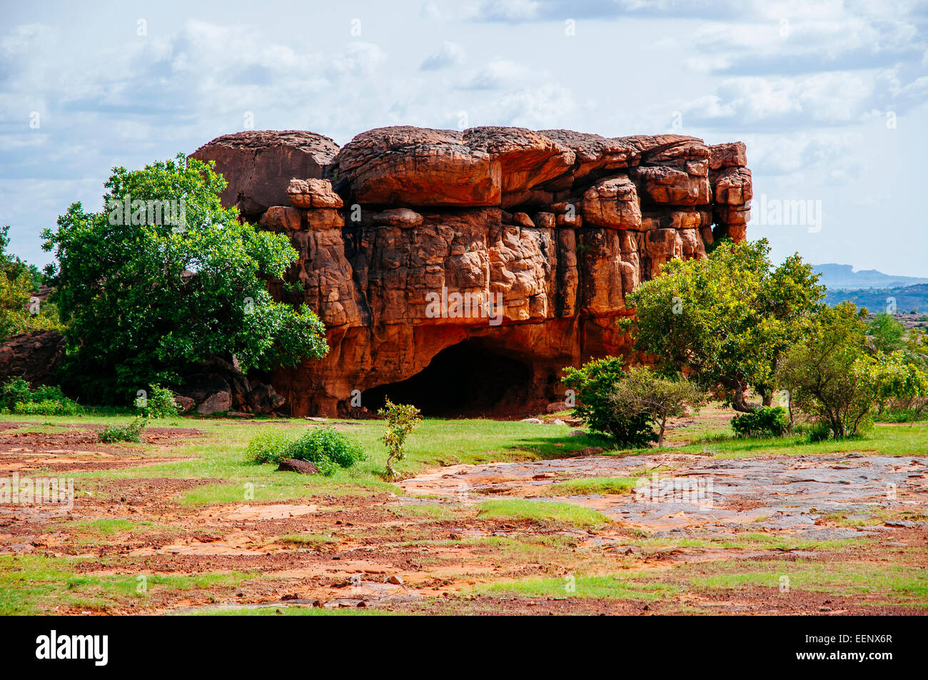 Cave en pays Dogon, au Mali Photo Stock - Alamy
