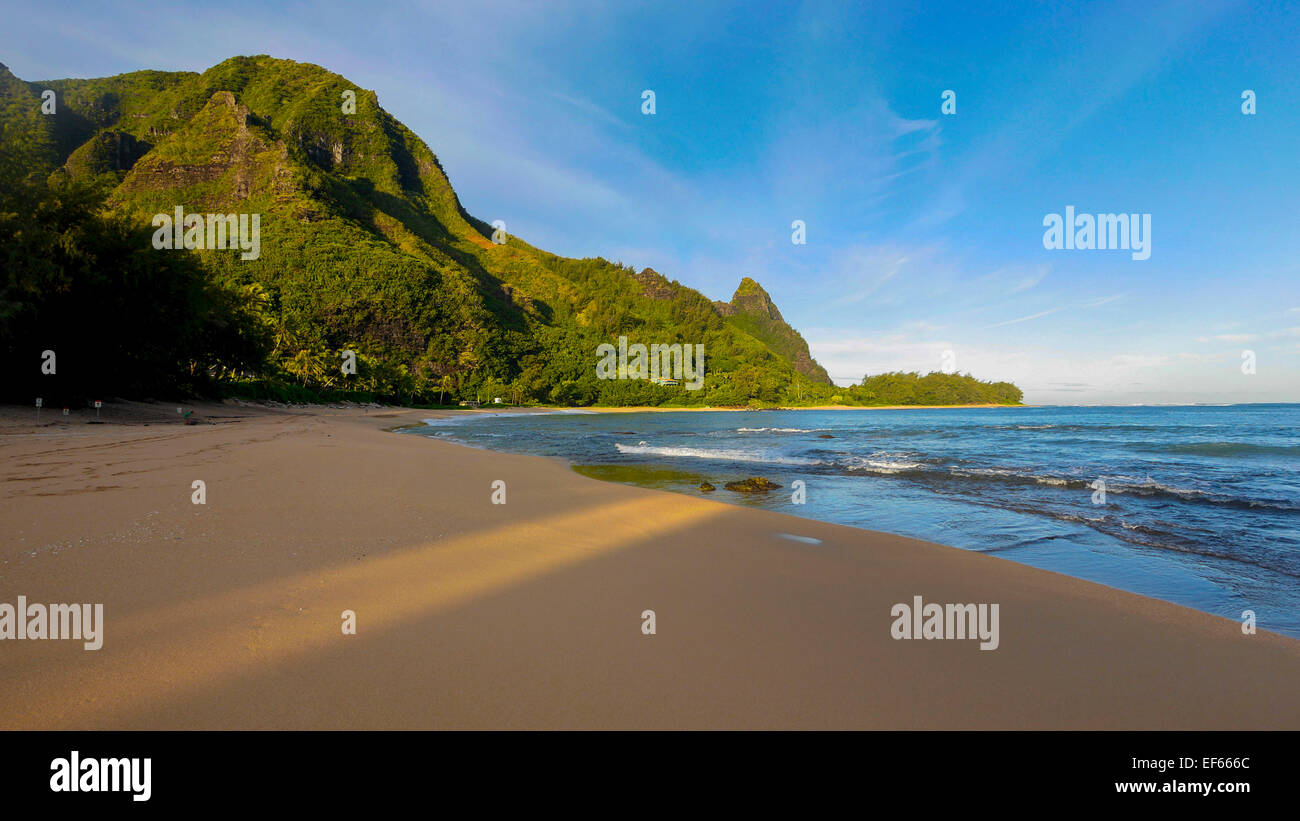 Haena Beach State Park Banque d'image et photos - Alamy