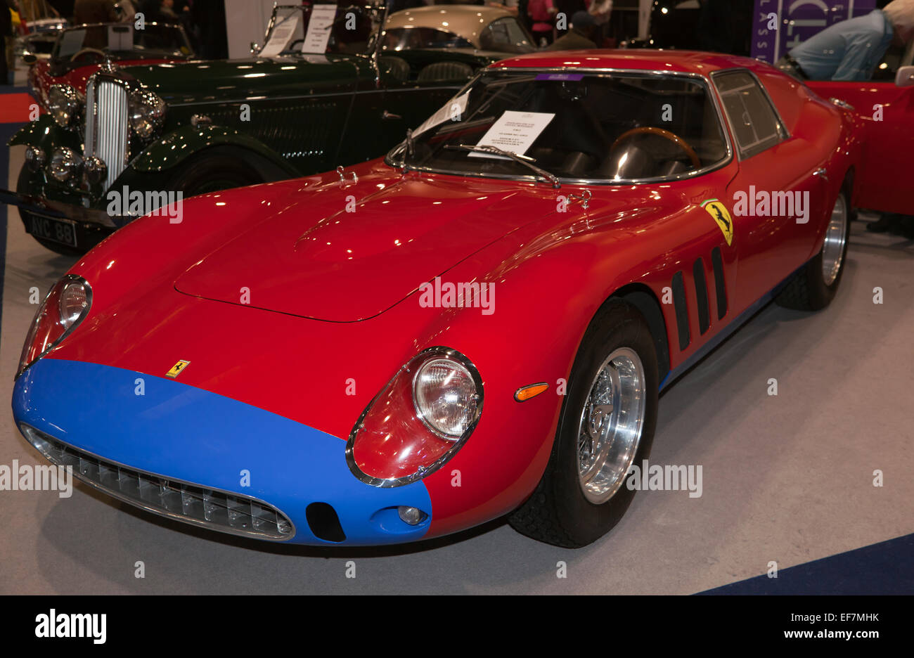 Moteur ferrari colombo Banque de photographies et d’images à haute ...