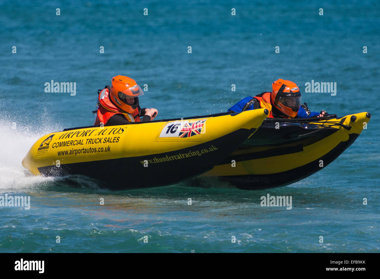 Thundercat boat racing Banque de photographies et d’images à haute ...