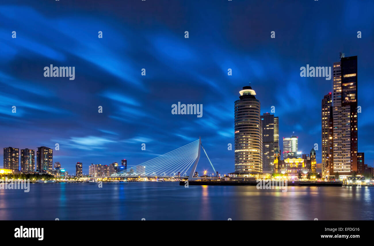 Rotterdam skyline Banque de photographies et d’images à haute ...