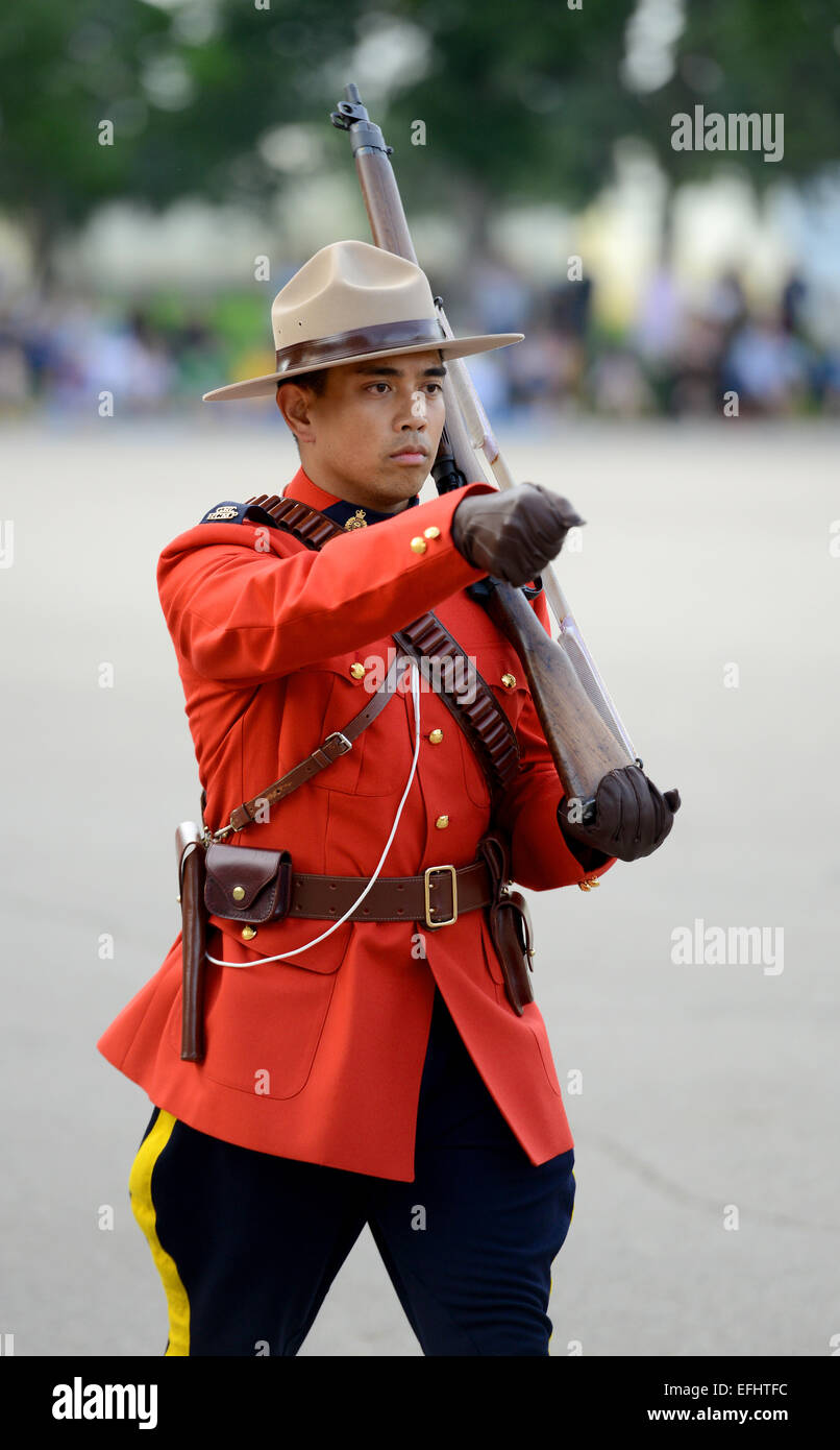 Uniforme de police Banque de photographies et d’images à haute ...