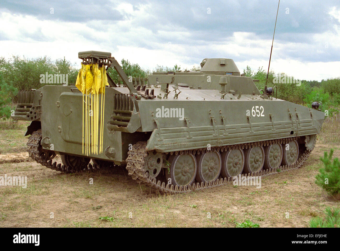 Véhicule blindé chimiques, radiologiques et biologiques RKhM Kashalot ...