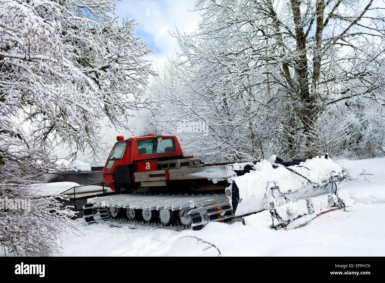 Snowcat machine vehicle snow Banque de photographies et d’images à ...