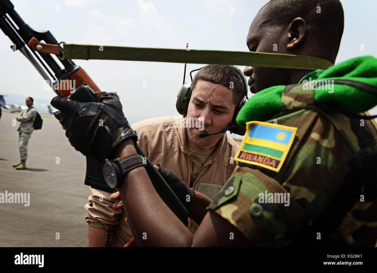 Rwanda defence forces Banque de photographies et d’images à haute ...