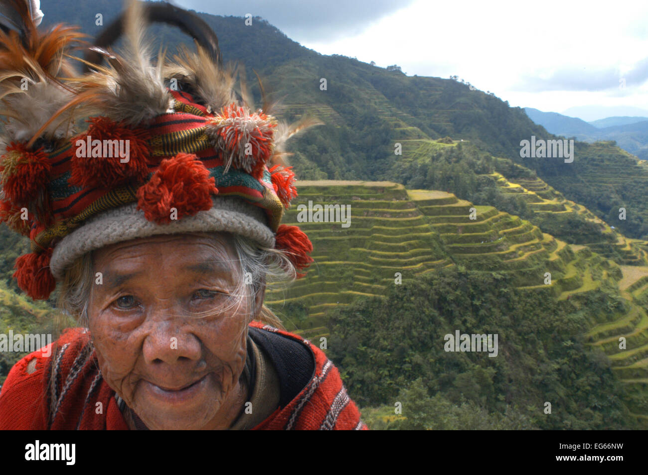 Les femmes de la tribu des Ifugao. Rizières en terrasses. Point de vue. Banaue. Le nord de Luzon ...