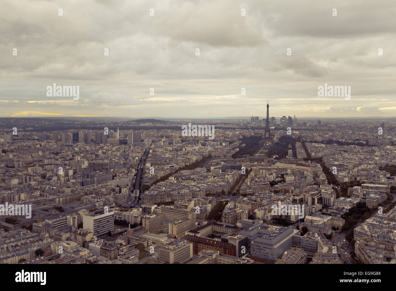 Vue aérienne de la tour eiffel Banque de photographies et d’images à haute résolution - Alamy