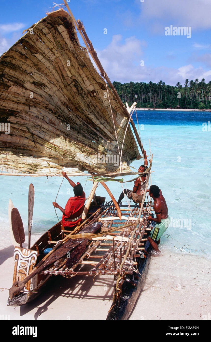 Kula canoe Banque de photographies et d’images à haute résolution - Alamy