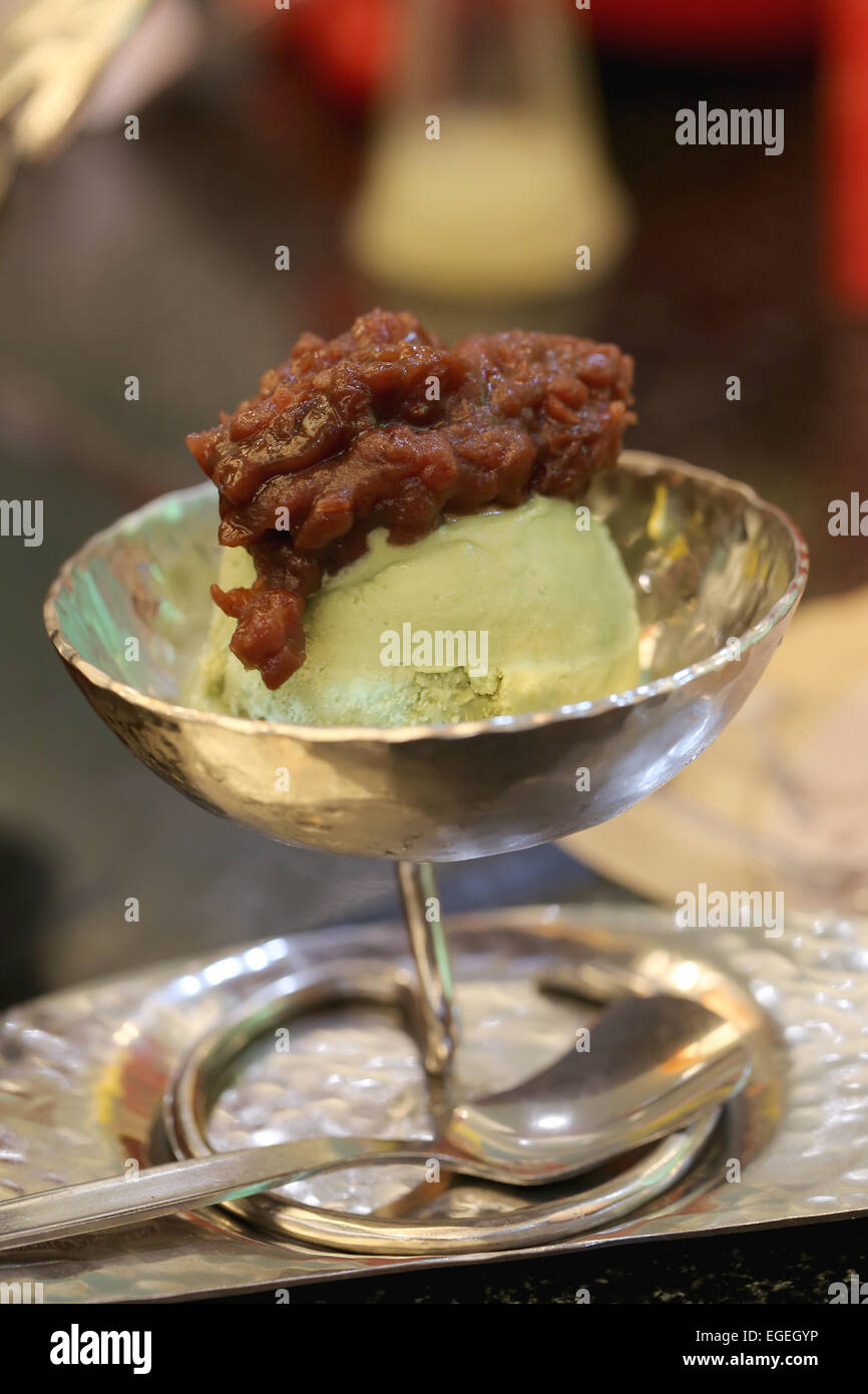 Glace Aux Haricots Rouges Banque d'image et photos - Alamy