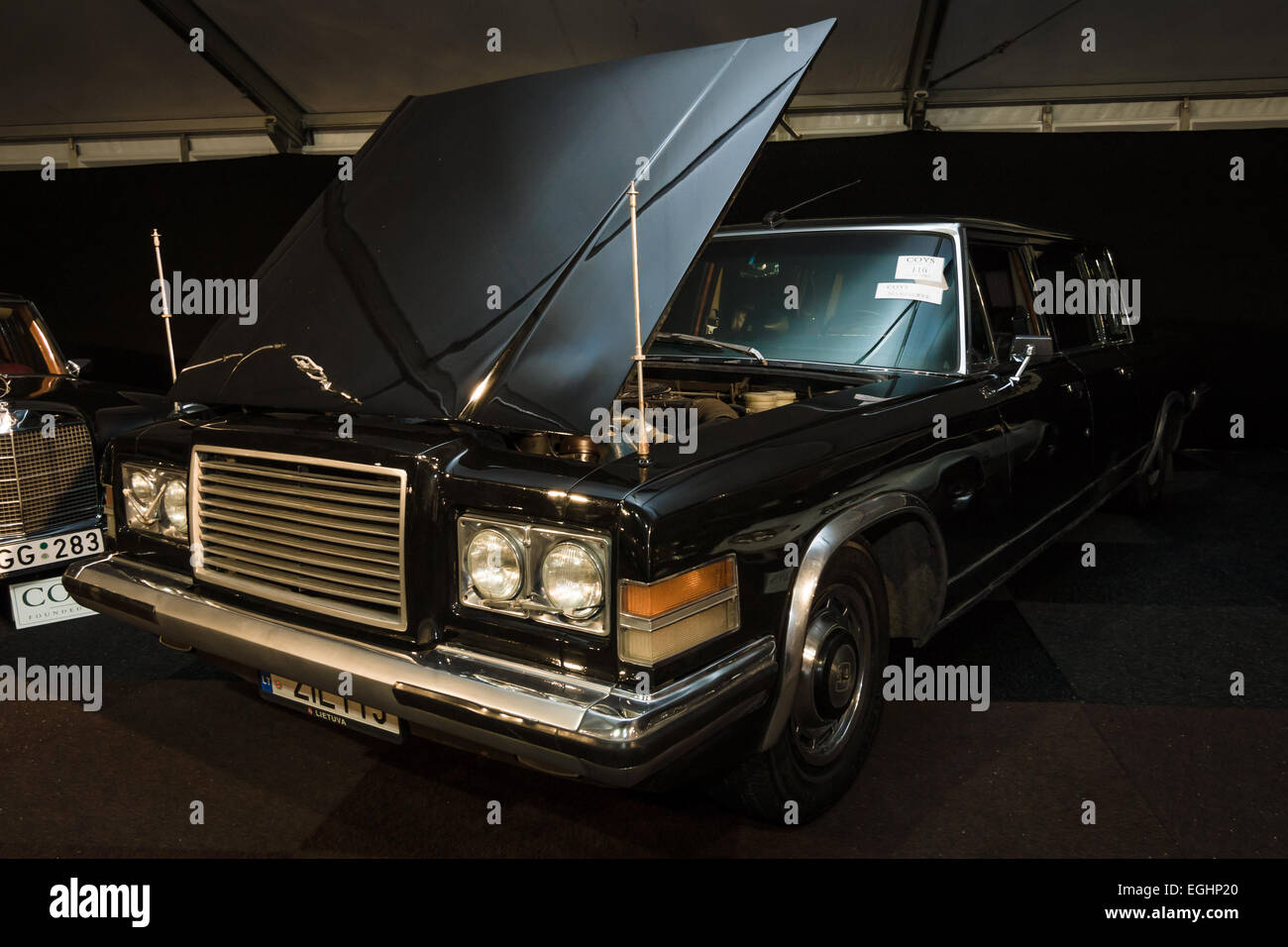 Zil car Banque de photographies et d’images à haute résolution - Alamy