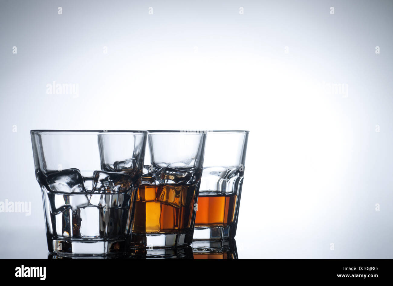 Menu alcool Banque de photographies et d’images à haute résolution - Alamy
