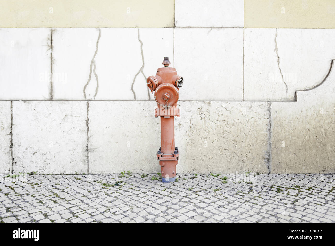Poteau incendie dans une ville, détail d'un article d'éteindre les ...