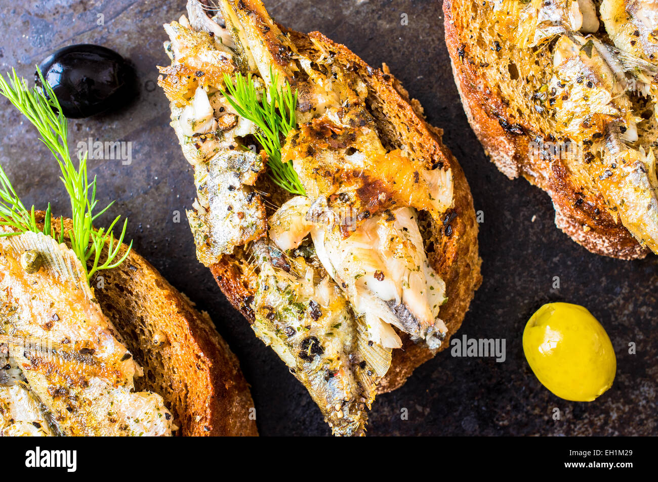 Tapas de poisson Banque de photographies et d’images à haute résolution ...