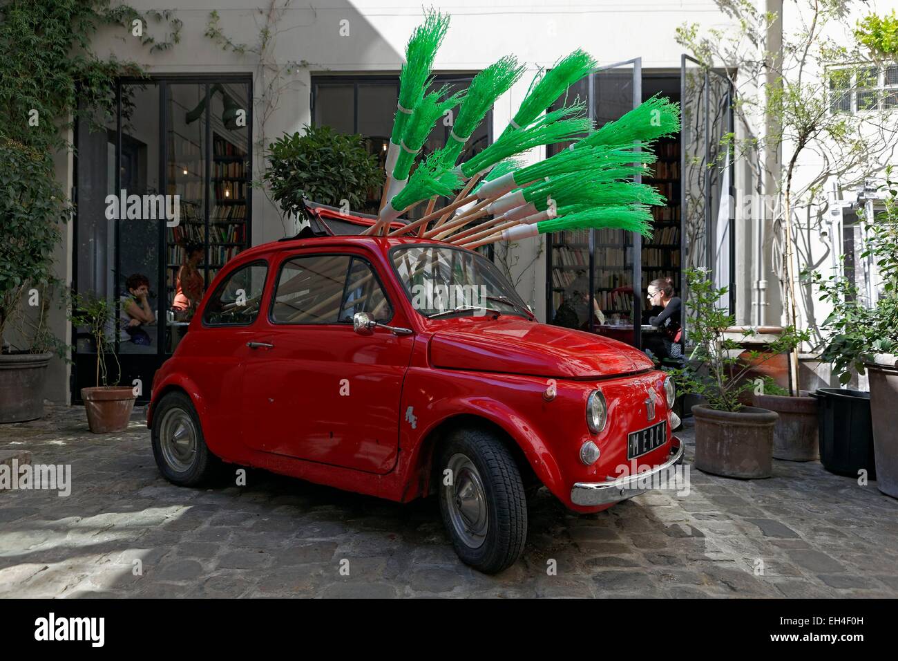 Merci paris Banque de photographies et d’images à haute résolution - Alamy