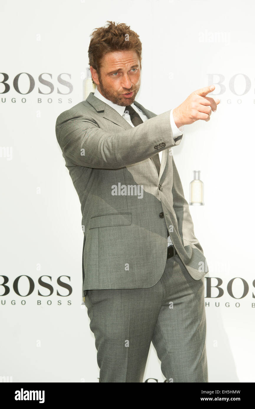 Gerard Butler est dévoilé comme le nouveau visage de Boss Bottled at ...