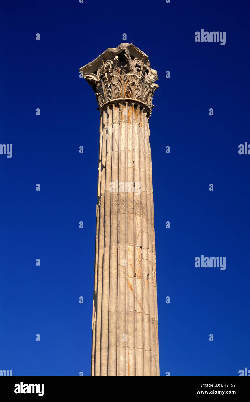 Chapiteau et colonne corinthienne Banque de photographies et d’images à ...