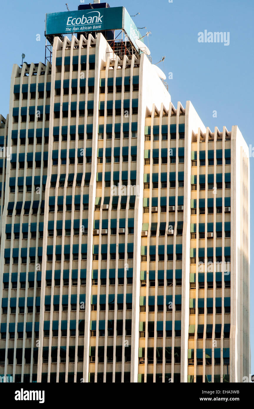 Ecobank building Banque de photographies et d’images à haute résolution ...