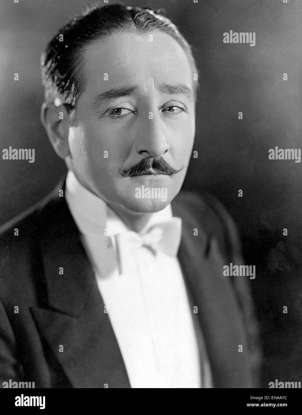 Adolphe menjou Banque de photographies et d’images à haute résolution ...