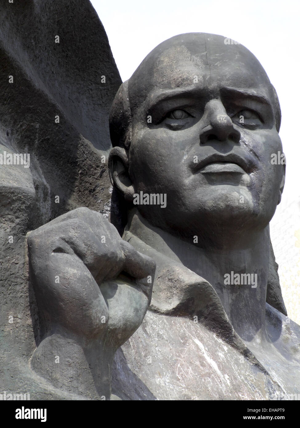 Ernst thalmann denkmal Banque de photographies et d’images à haute ...