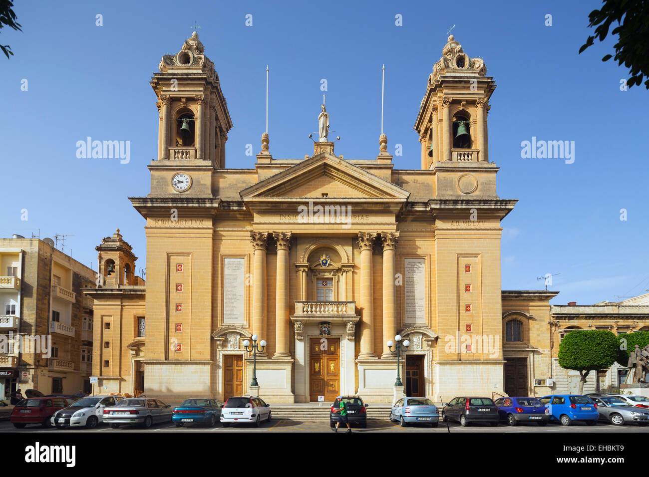 Senglea church Banque de photographies et d’images à haute résolution ...