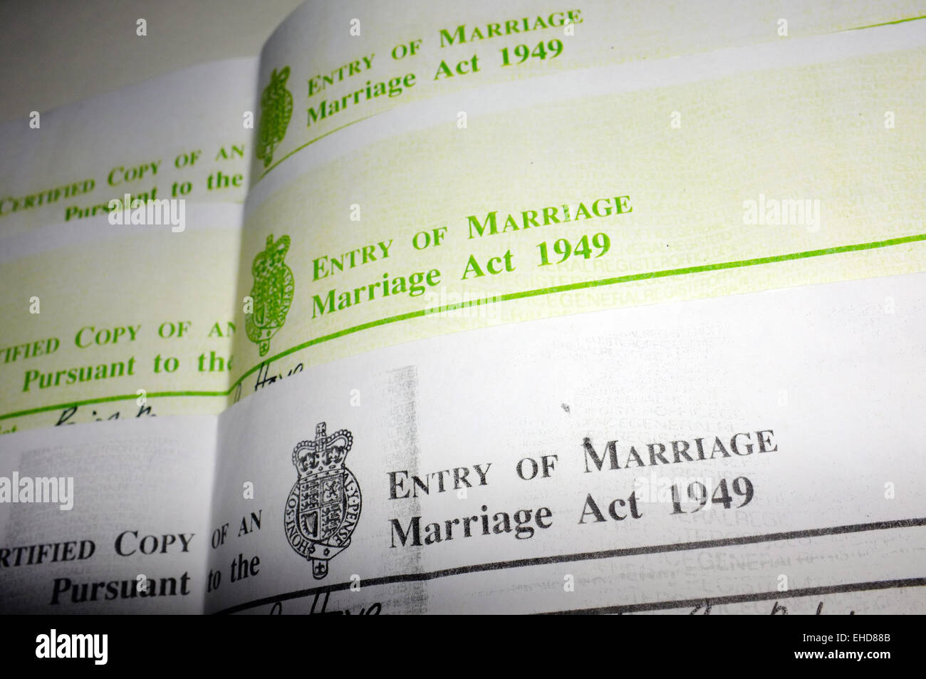 Certificat de mariage Banque de photographies et d’images à haute résolution - Alamy