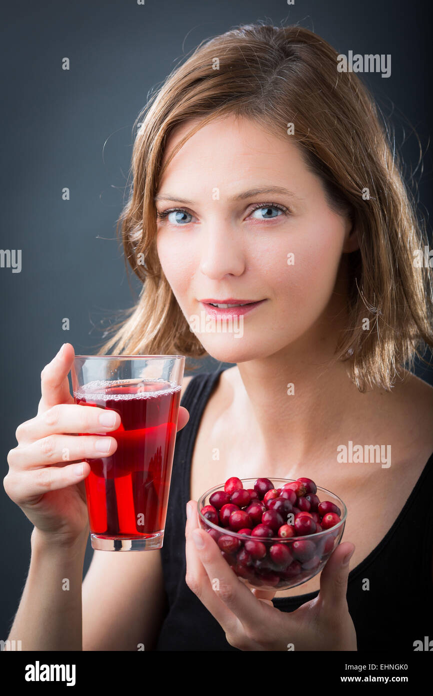 Cranberry juice Banque de photographies et d’images à haute résolution ...