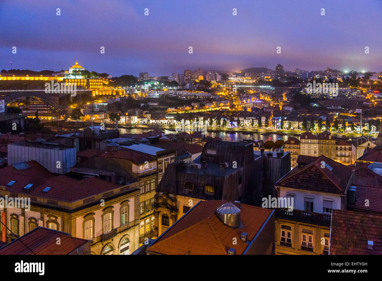 Ville de porto Banque de photographies et d’images à haute résolution ...