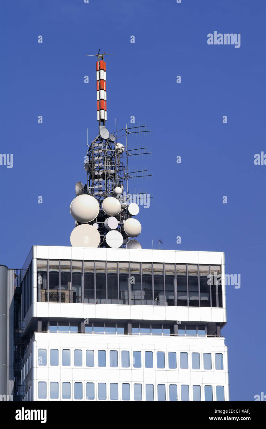 Antenne Micro Ondes Banque d'image et photos - Alamy