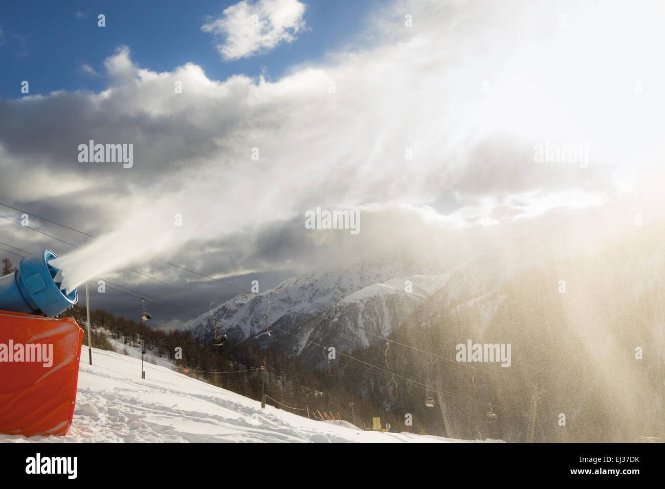 Snow machine Banque de photographies et d’images à haute résolution - Alamy