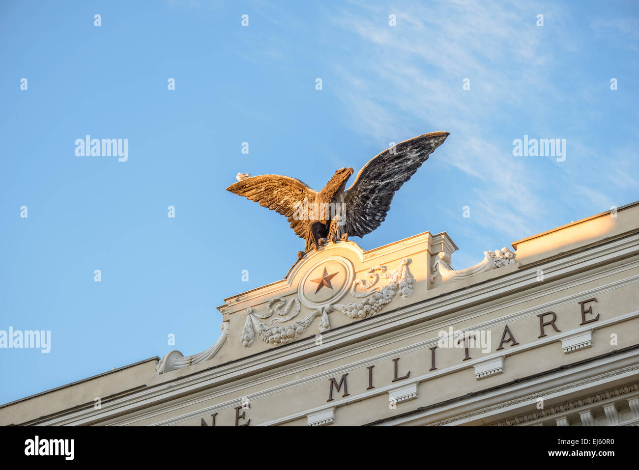 Le symbole de l'aéronautique italienne à Rome corps militaire Photo ...