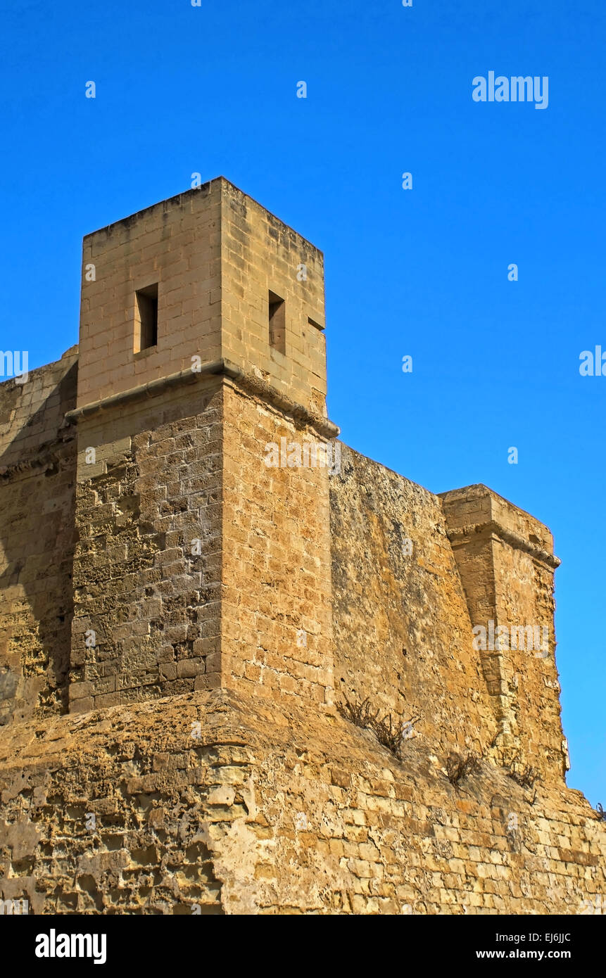 Malte, St Paul's Bay : Wignacourt Tower, le plus ancien poste de ...