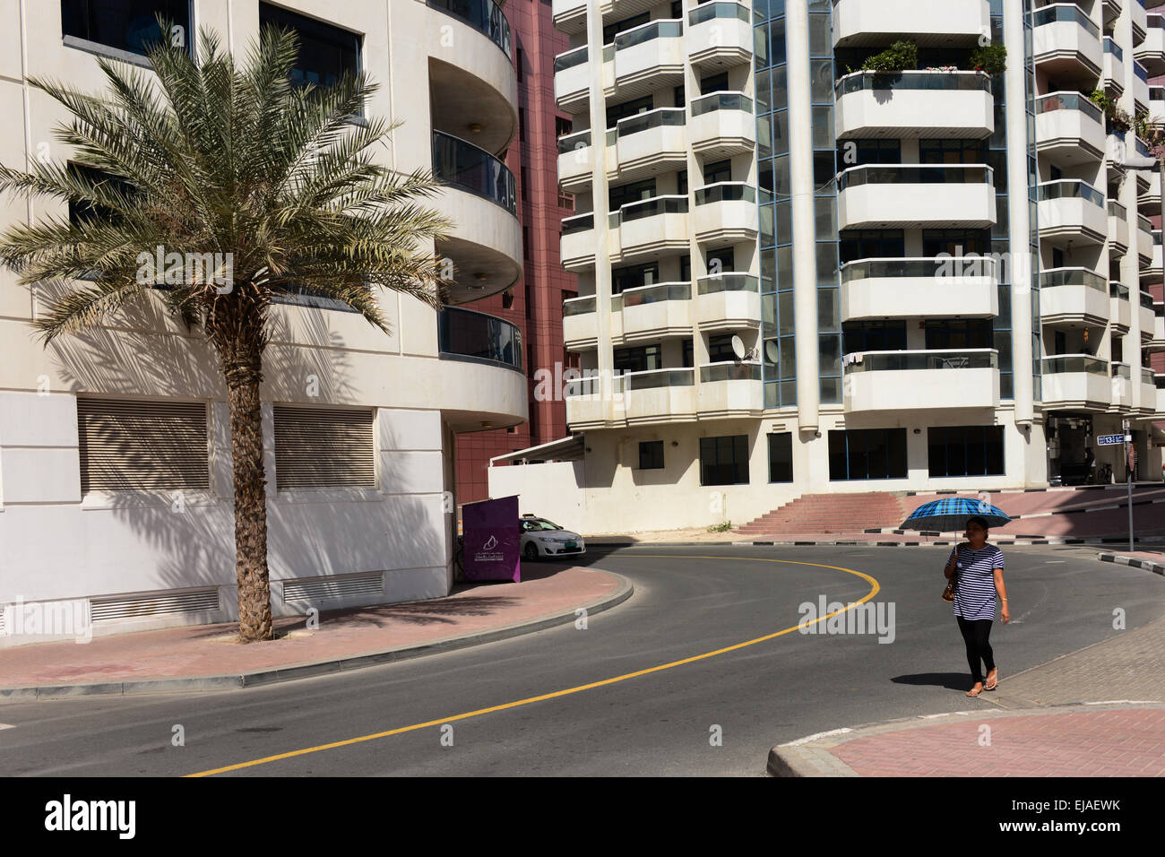 Dubai street Banque de photographies et d’images à haute résolution - Alamy