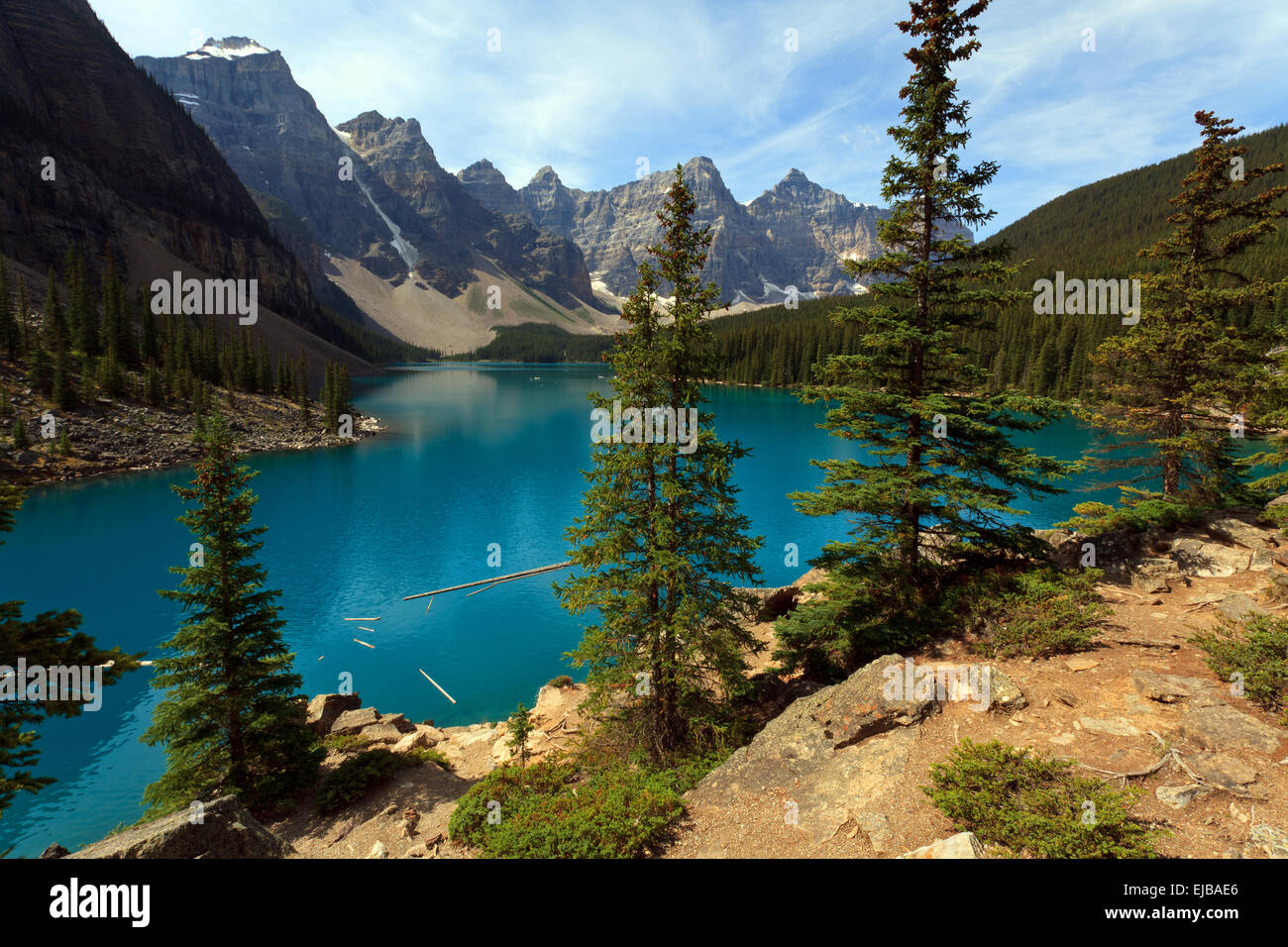 Moraine dammed lake Banque de photographies et d’images à haute ...