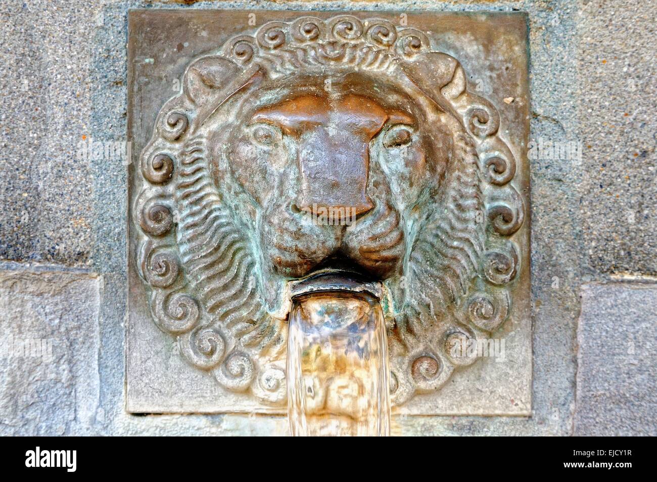 Fontaines de lion Banque de photographies et d’images à haute ...
