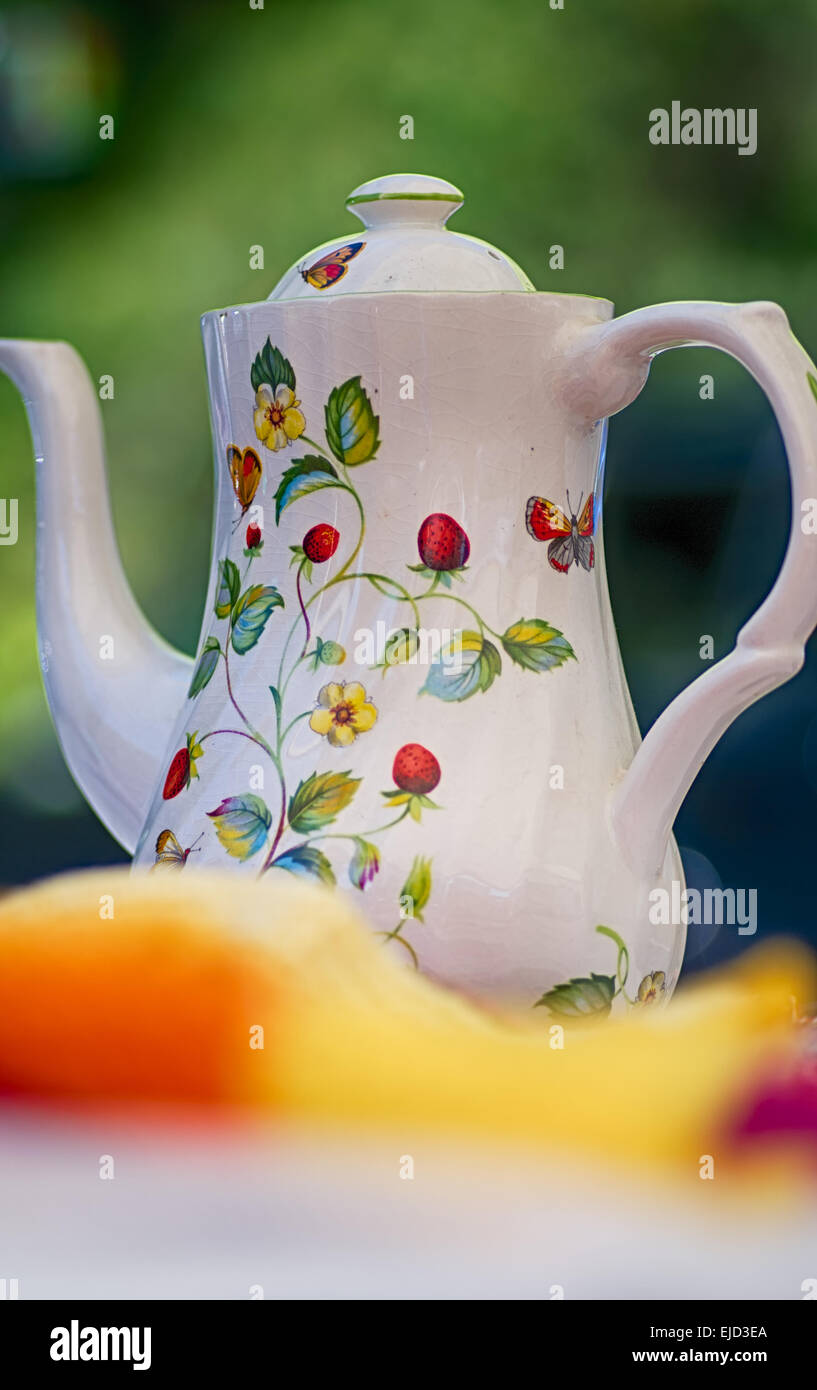 Ancien pot Banque de photographies et d’images à haute résolution - Alamy