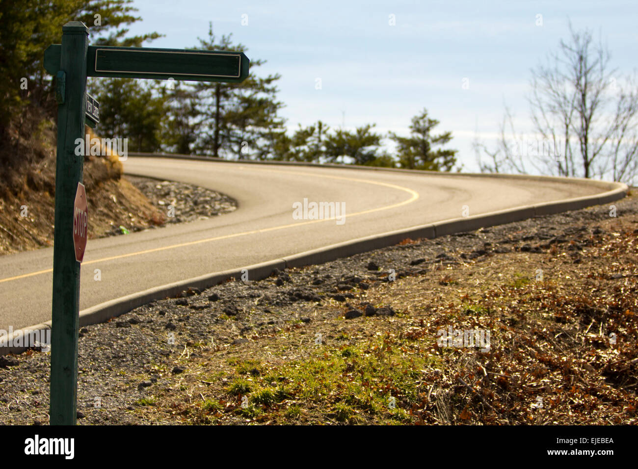 Colline sinueuse Banque de photographies et d’images à haute résolution ...