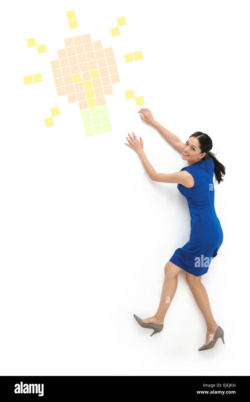 Jeune femme qui tend la main Banque de photographies et d’images à ...