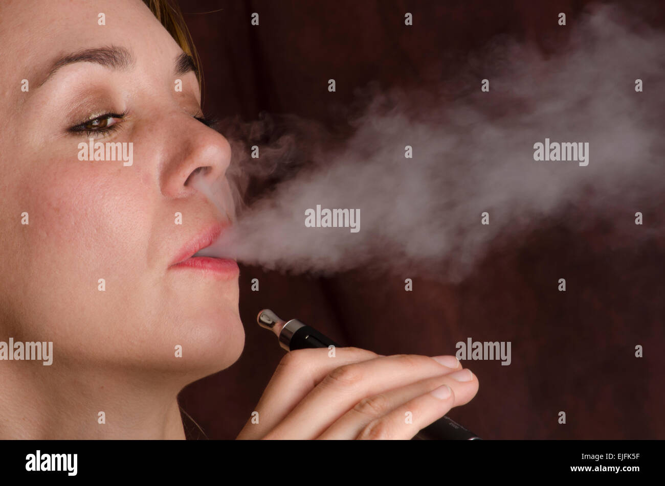Plaisir de fumer Banque de photographies et d’images à haute résolution ...