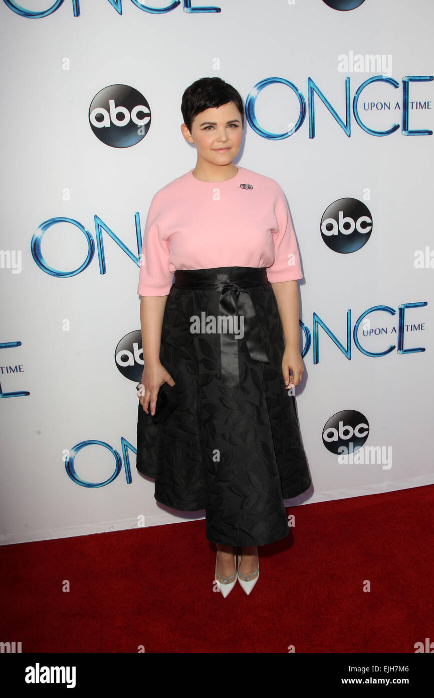 Ceinture marni noire en satin Banque de photographies et d’images à ...