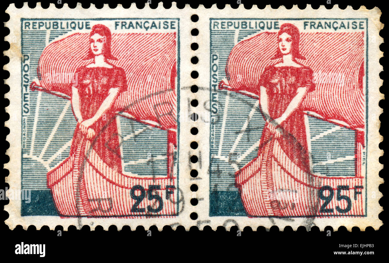 FRANCE - circa 1959 : timbres en France montre Marianne en bateau de l ...