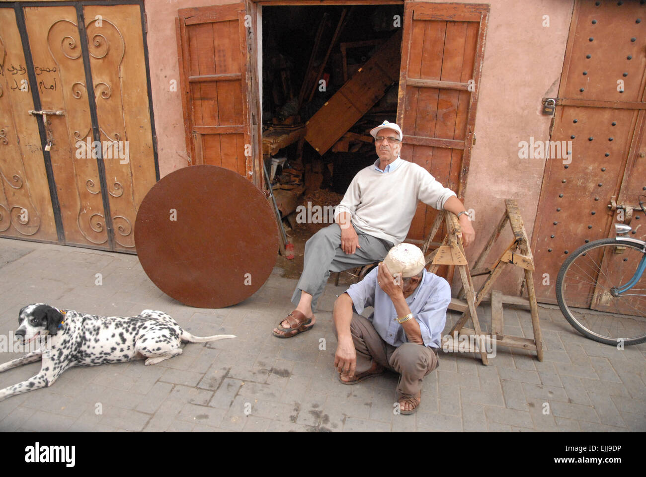 Atelier menuiserie afrique Banque de photographies et d’images à haute ...