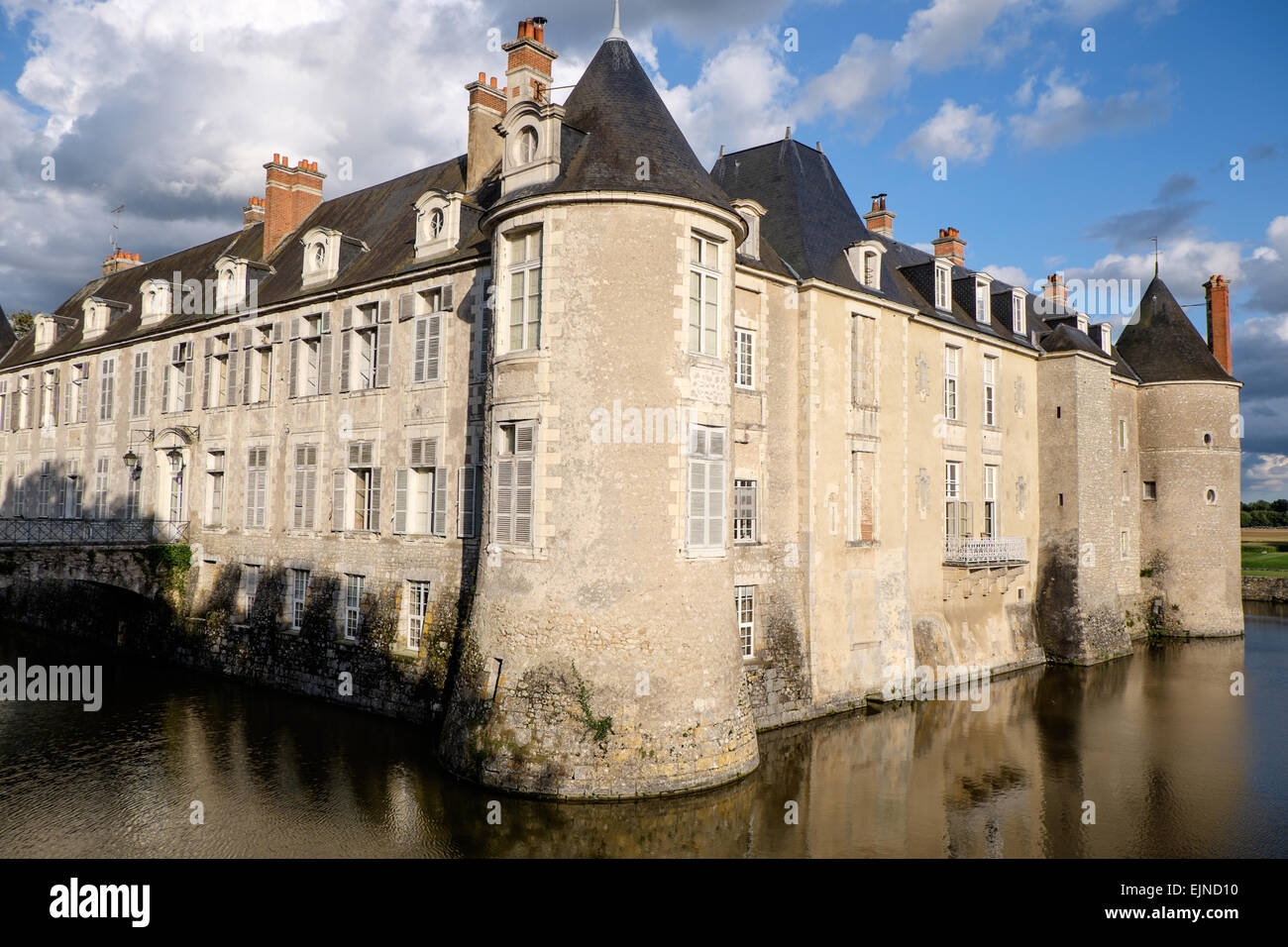 Chateau d'Avaray, Loire, Loir-et-Cher, France Photo Stock - Alamy
