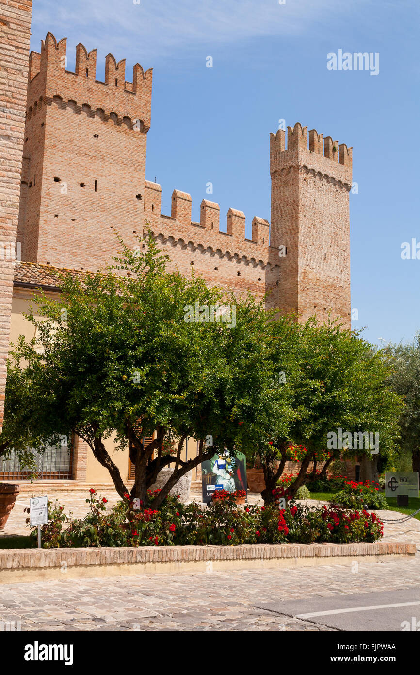 Château de gradara Banque de photographies et d’images à haute ...