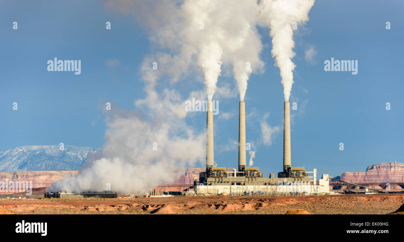 Centrale elettrica a carbone a combustibili fossili Banque de photographies et d’images à haute ...