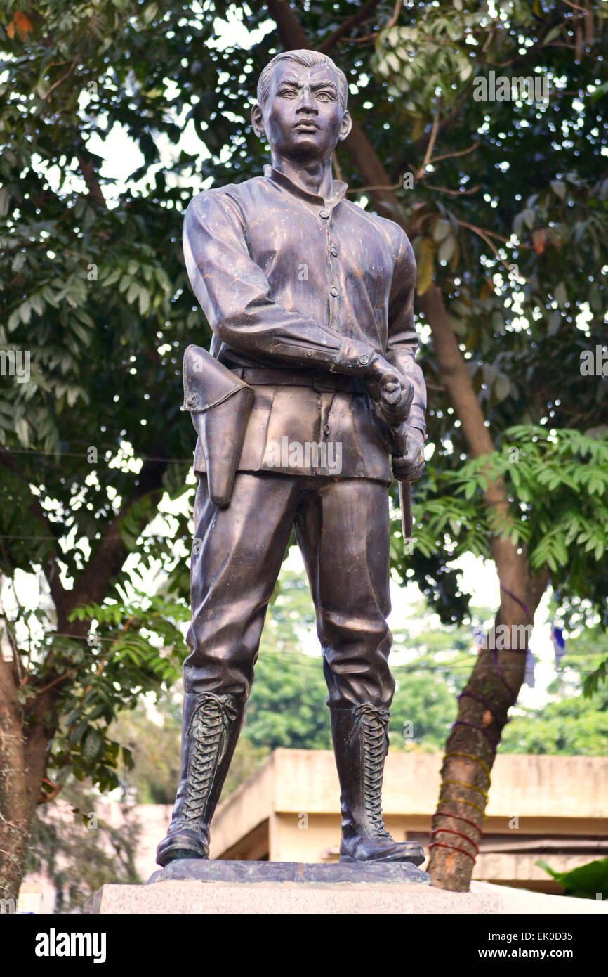 Statue de l'icône historique Jose Rizal à Davao City. Jose Rizal est un ...